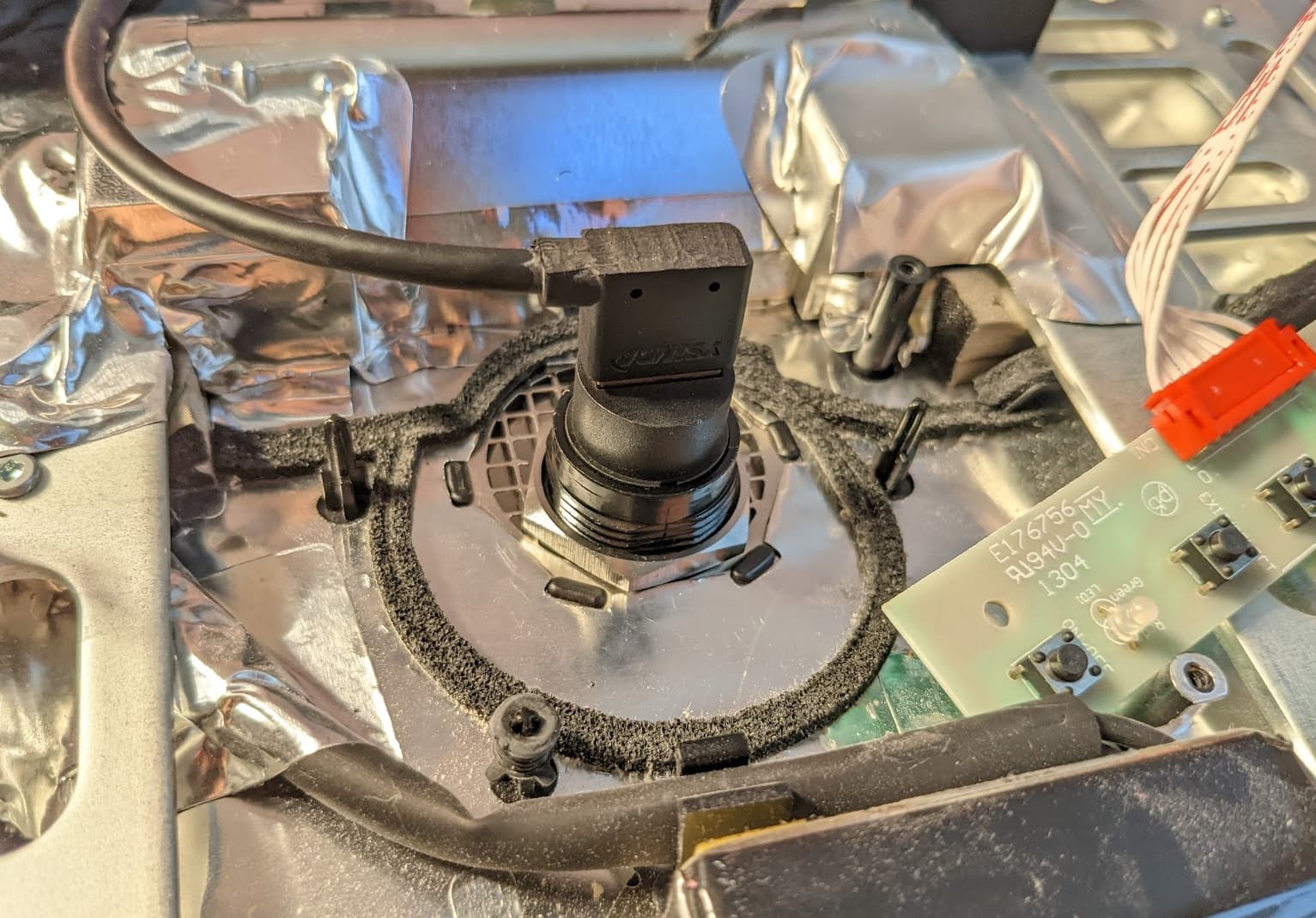 Converting an old iMac into a standalone monitor - Eric Eastwood