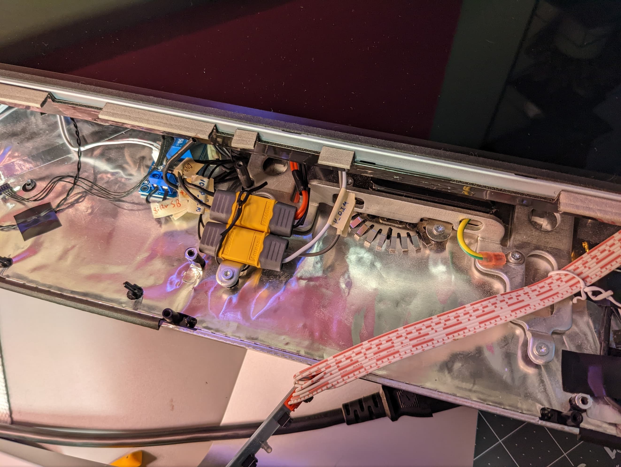 Converting an old iMac into a standalone monitor - Eric Eastwood